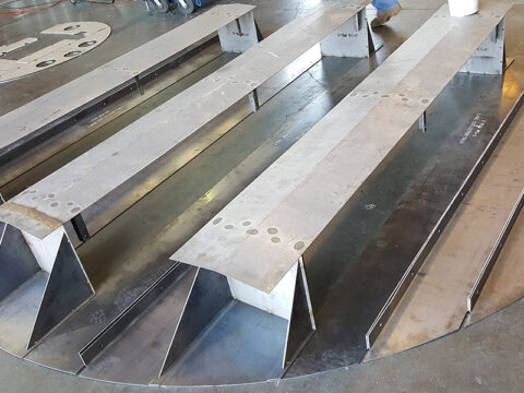 TRAYS - Woven Metal Products, Inc.